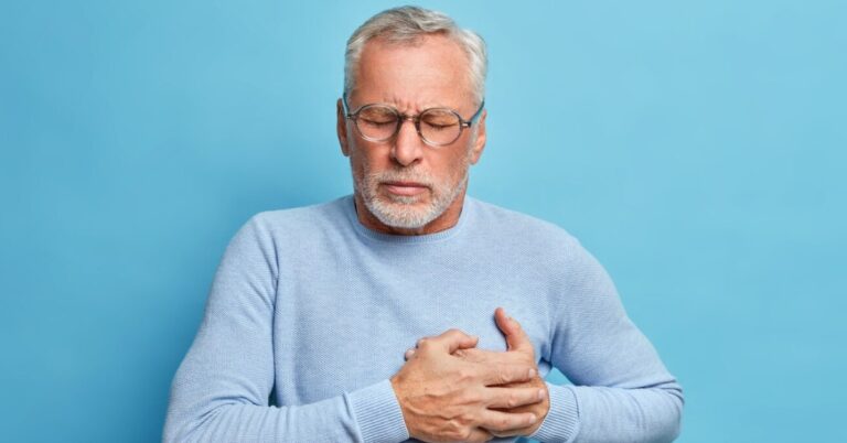 Chest Pain on the Left Side: Symptoms, Causes, Diagnosis and Treatment